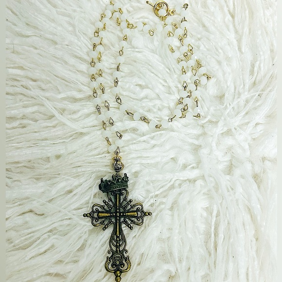 vintage gypsy | Jewelry | Vintage Gypsy Crowned Cross Pendant Necklace ...